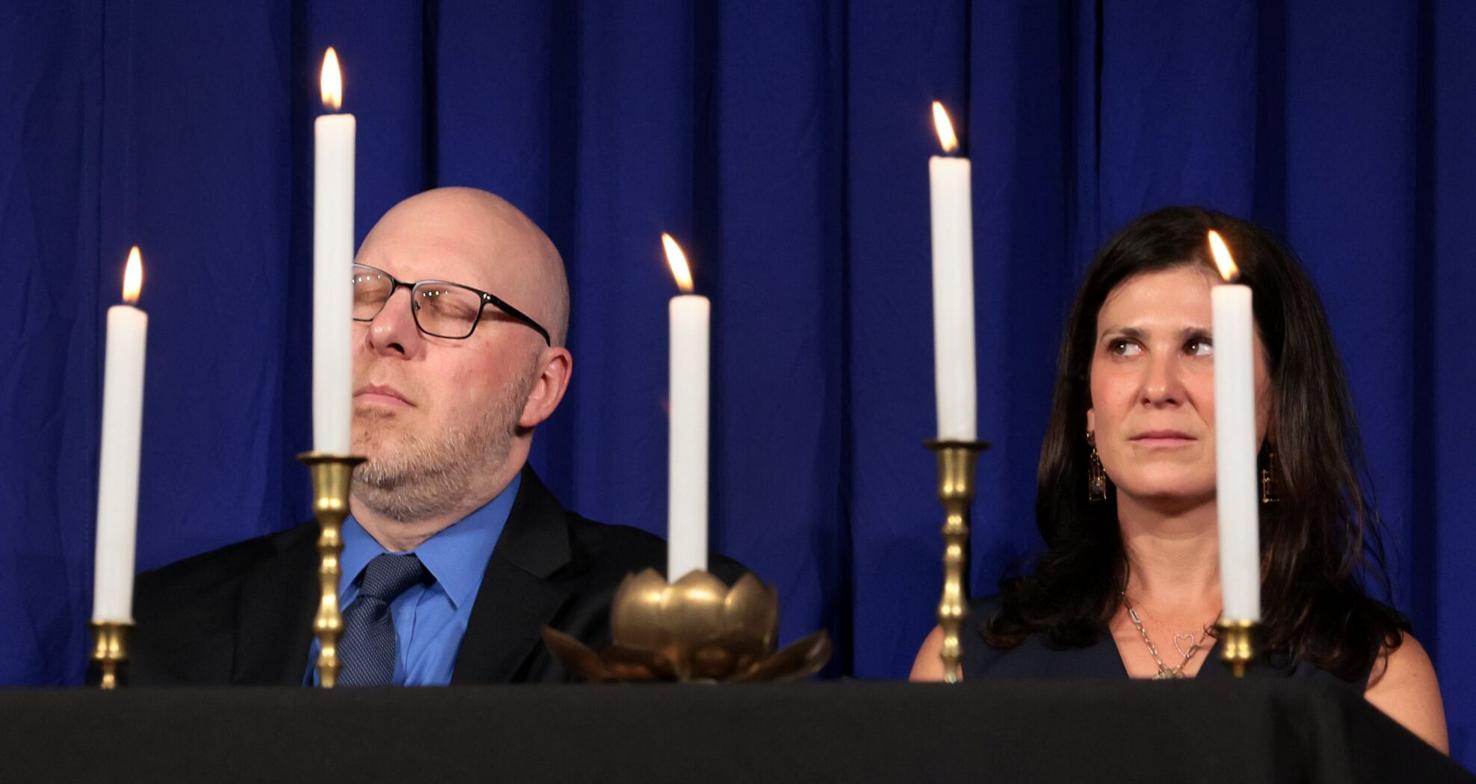 Photos: St. Louis Jewish community gathers for Israeli solidarity program