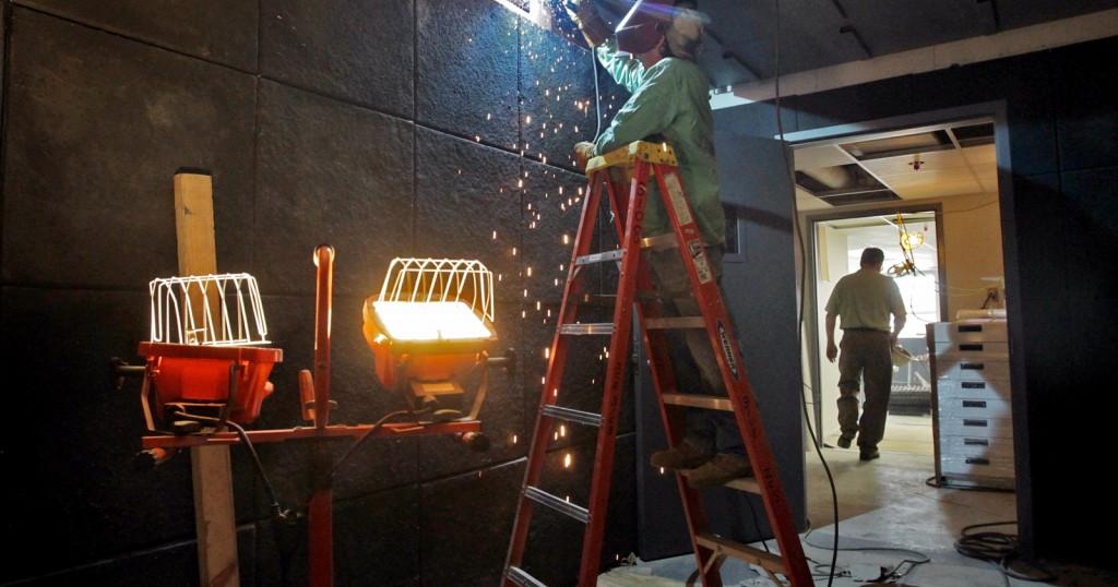 Crime lab subcontractor is chairman of St. Louis County Police Board