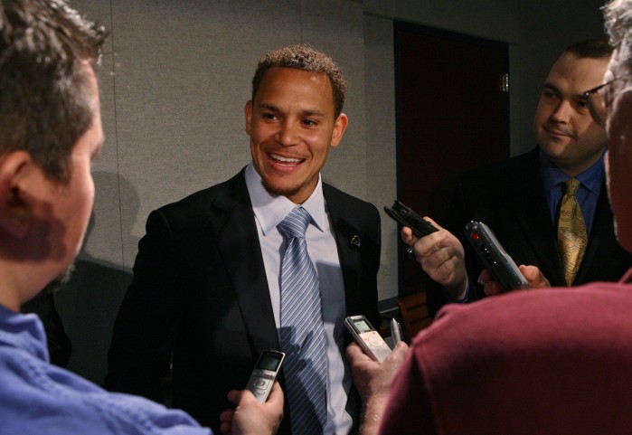 Finnegan brings edge to Rams' defense : Sports