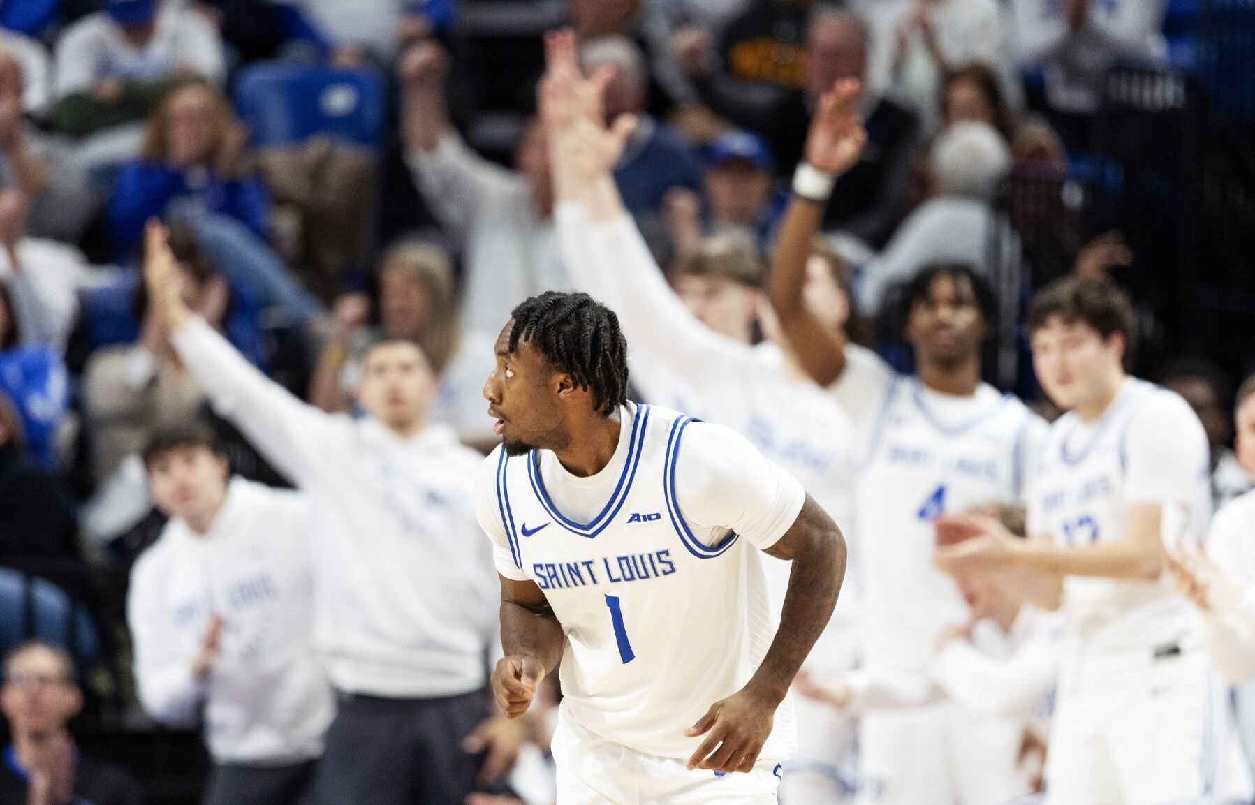 Gibson Jimerson's record nine 3s lead SLU vs. Loyola Chicago