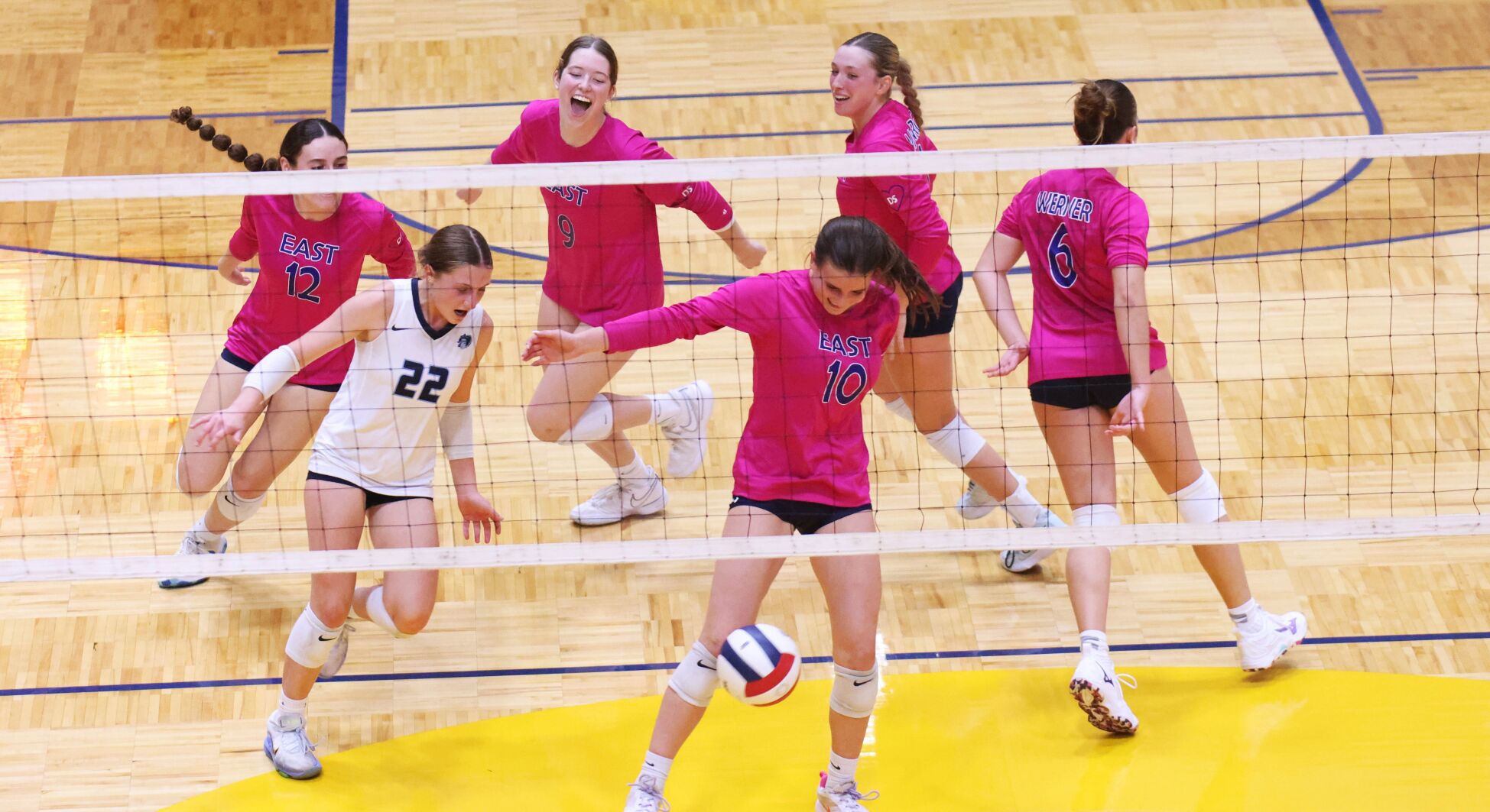 Belleville East sweeps Edwardsville to reach 4A sectional final ...