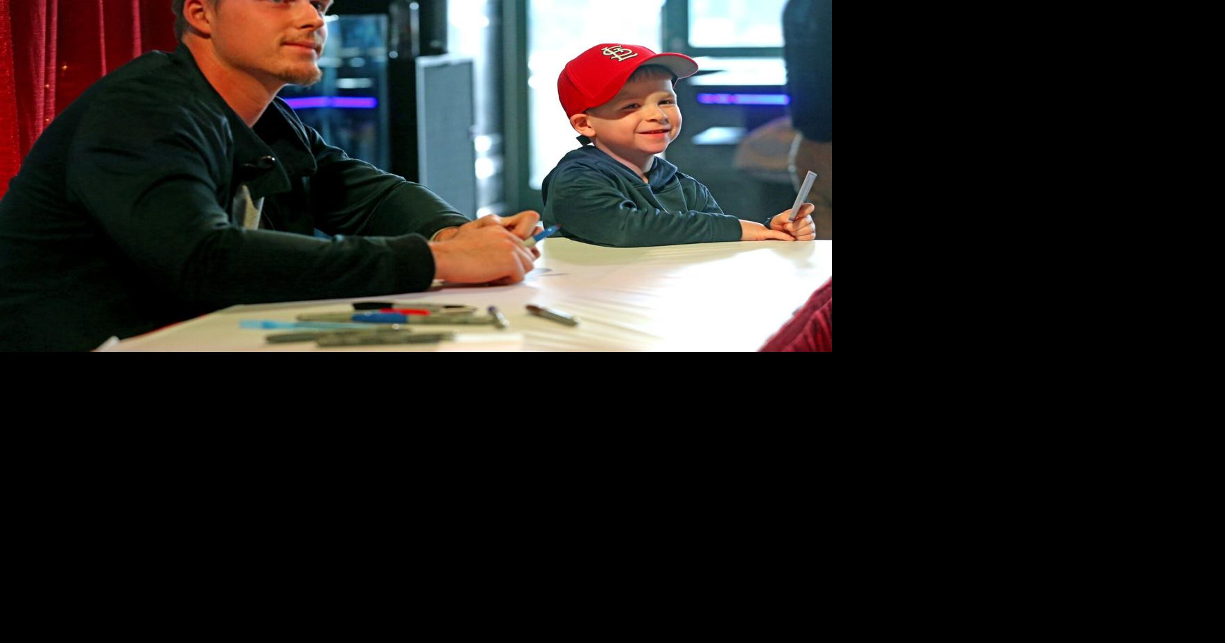 St. Louis Cardinals' Nolan Gorman signs autographs
