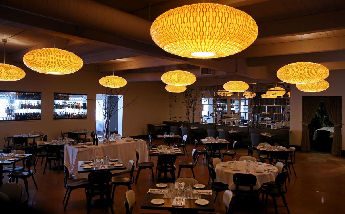 The new Del Pietro's gives a modern spin to a classic St. Louis restaurant