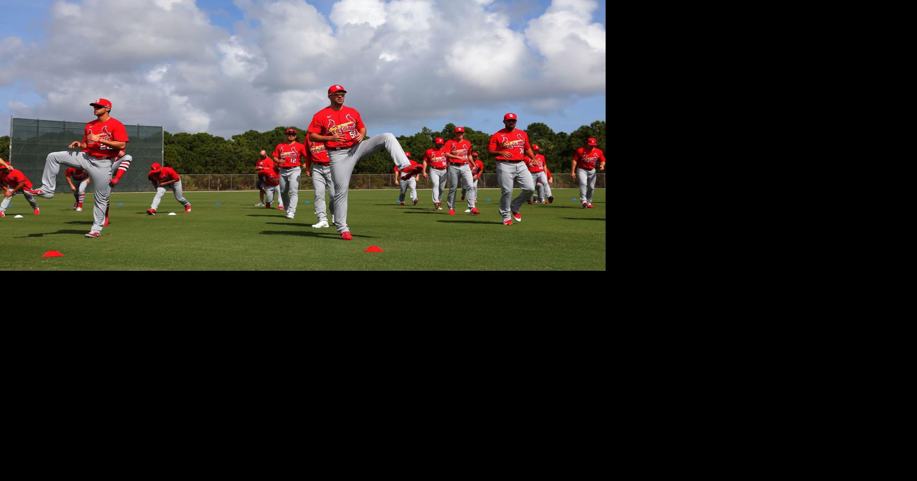 Photos: First official workout of Cardinals spring training