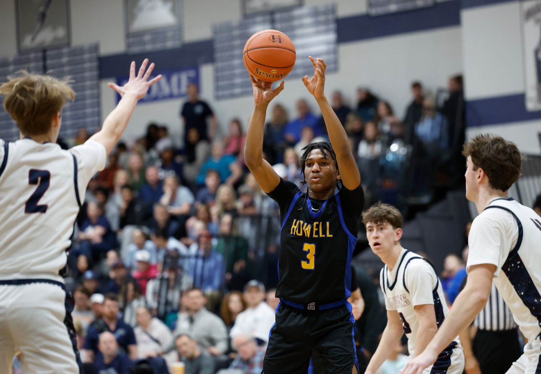 Howell Central wins 15th in a row by topping Francis Howell, keeps ...
