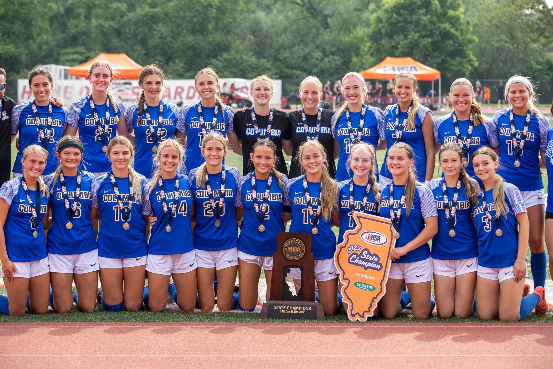 Columbia leaves no doubt en route to winning Illinois Class 1A girls ...