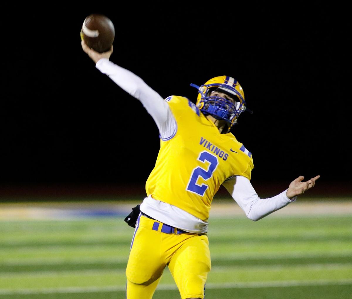 Francis Howell parlays next man up mentality into OT win over Rock Bridge
