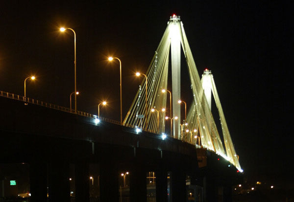 Alton to put cameras on Clark Bridge in effort to fight crime