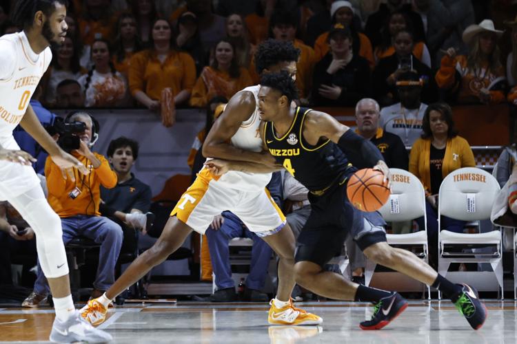 Mizzou stuns No. 6 Tennessee on DeAndre Gholston's last-second game-winner