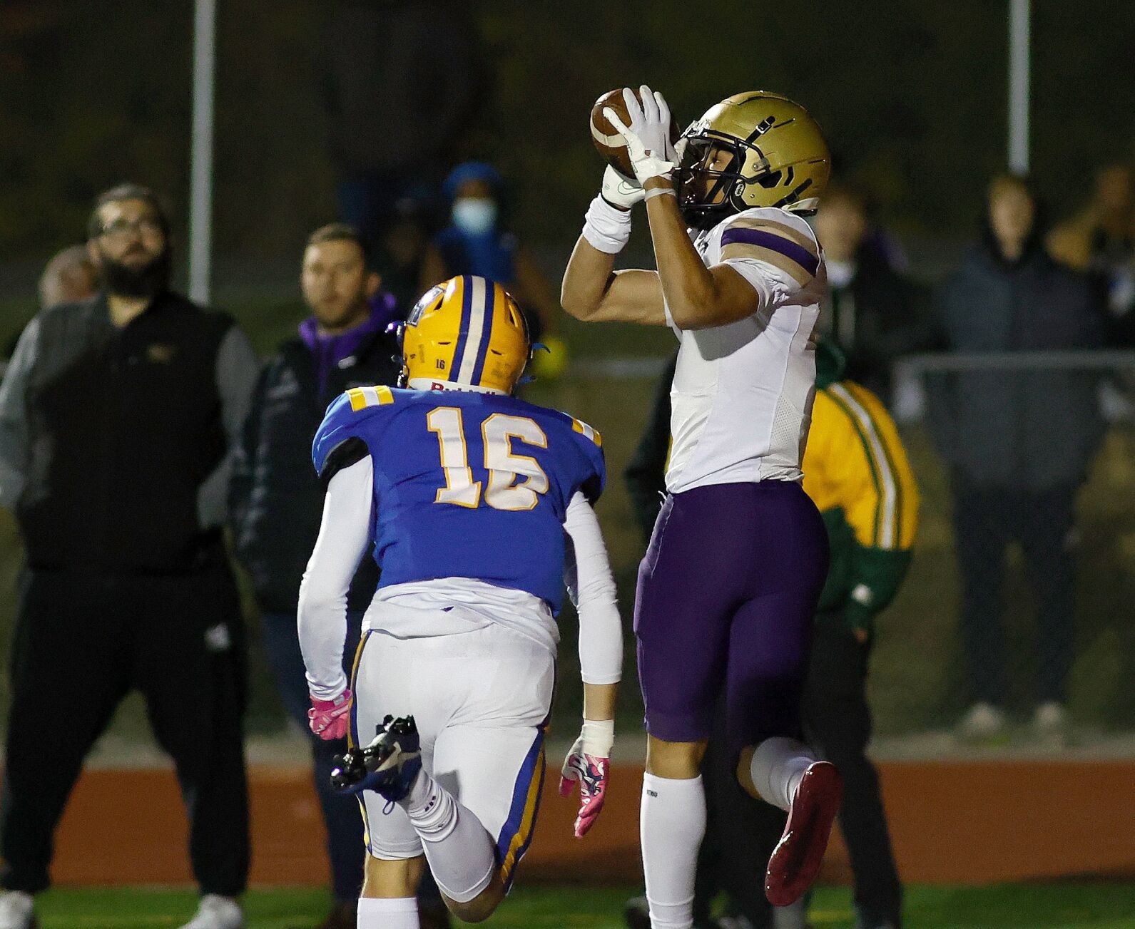 Late stop by Cortlaan Collins lifts CBC over Francis Howell in Class 6 ...