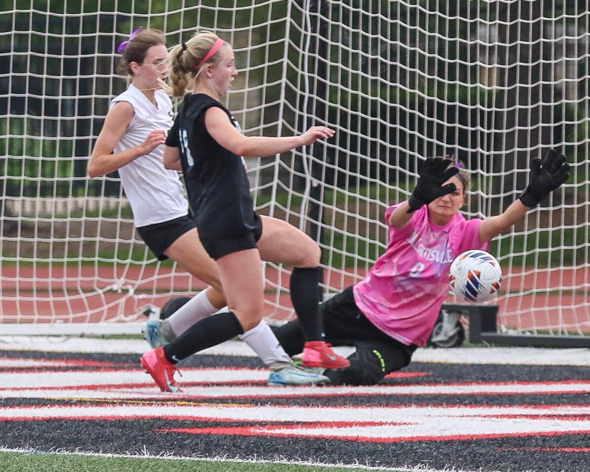 Columbia blanks Williamsville, advances to Illinois 1A girls soccer ...