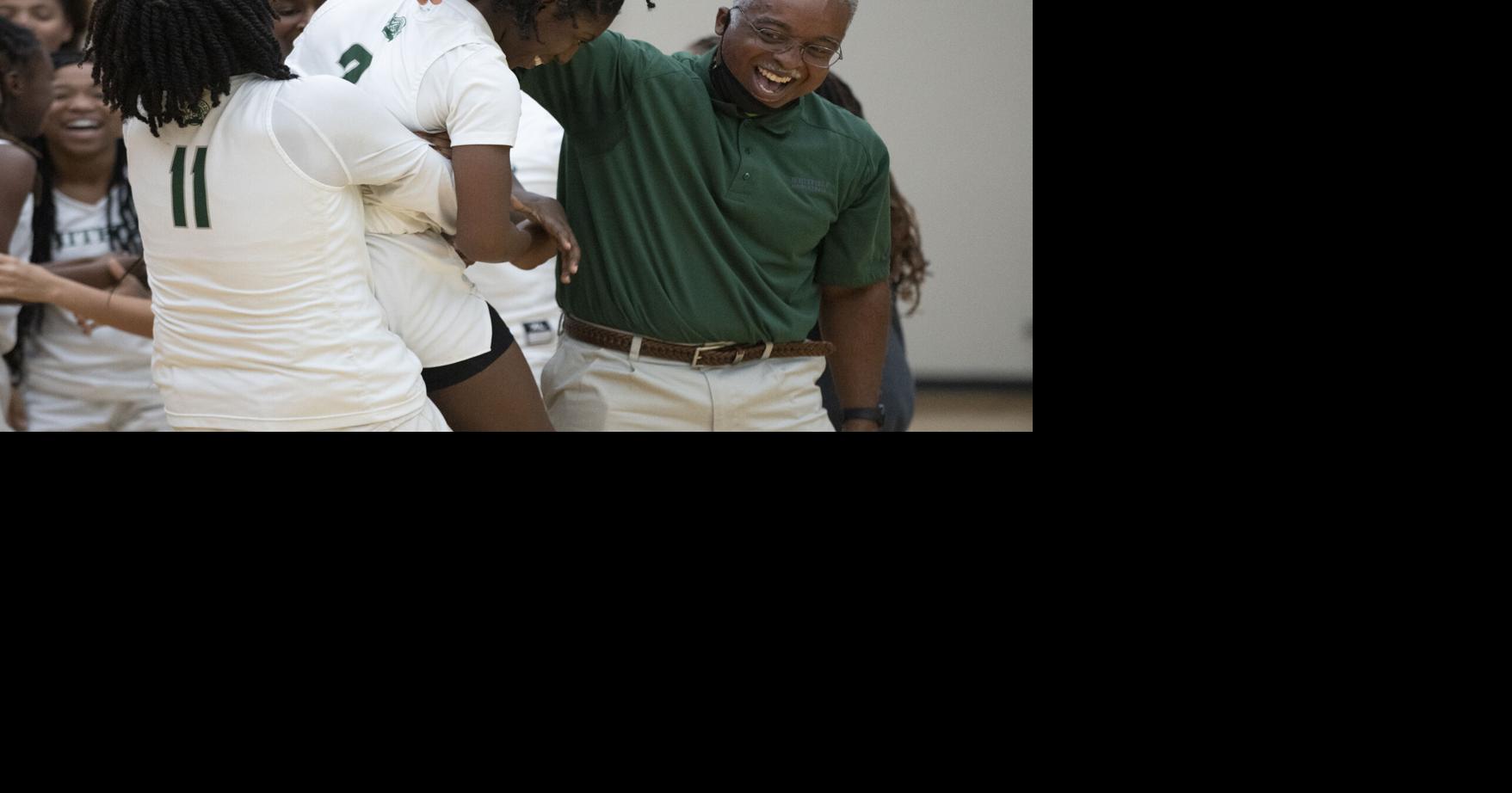 Bush banks in buzzer-beater to lift Whitfield over John Burroughs