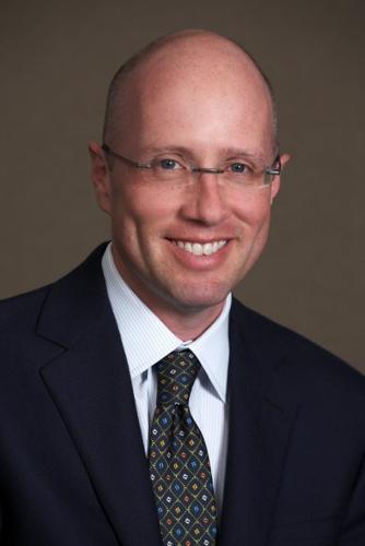 Todd Epsten dies; was on Police Board and headed Major Brands