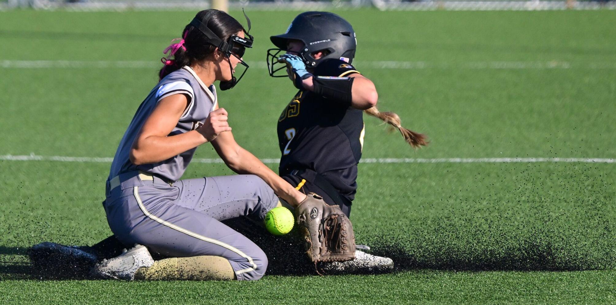 Class 4 District 1 softball semifinal: Windsor 11, Festus 5