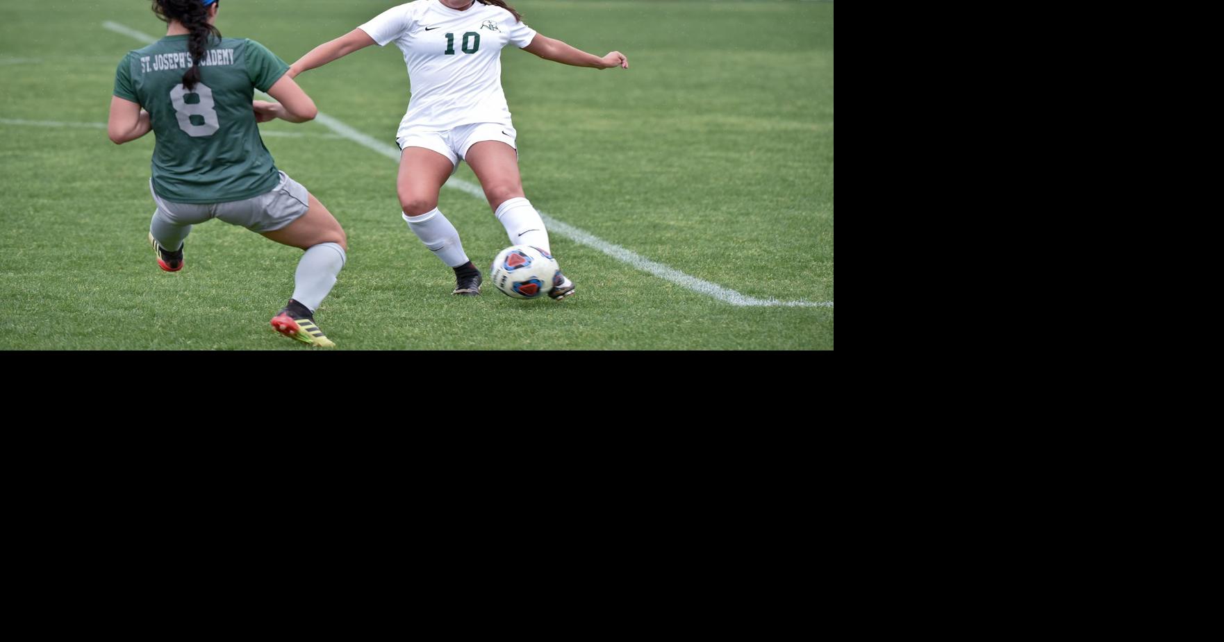 Nerinx Hall hopes to keep making history with run to Class 4 semifinals