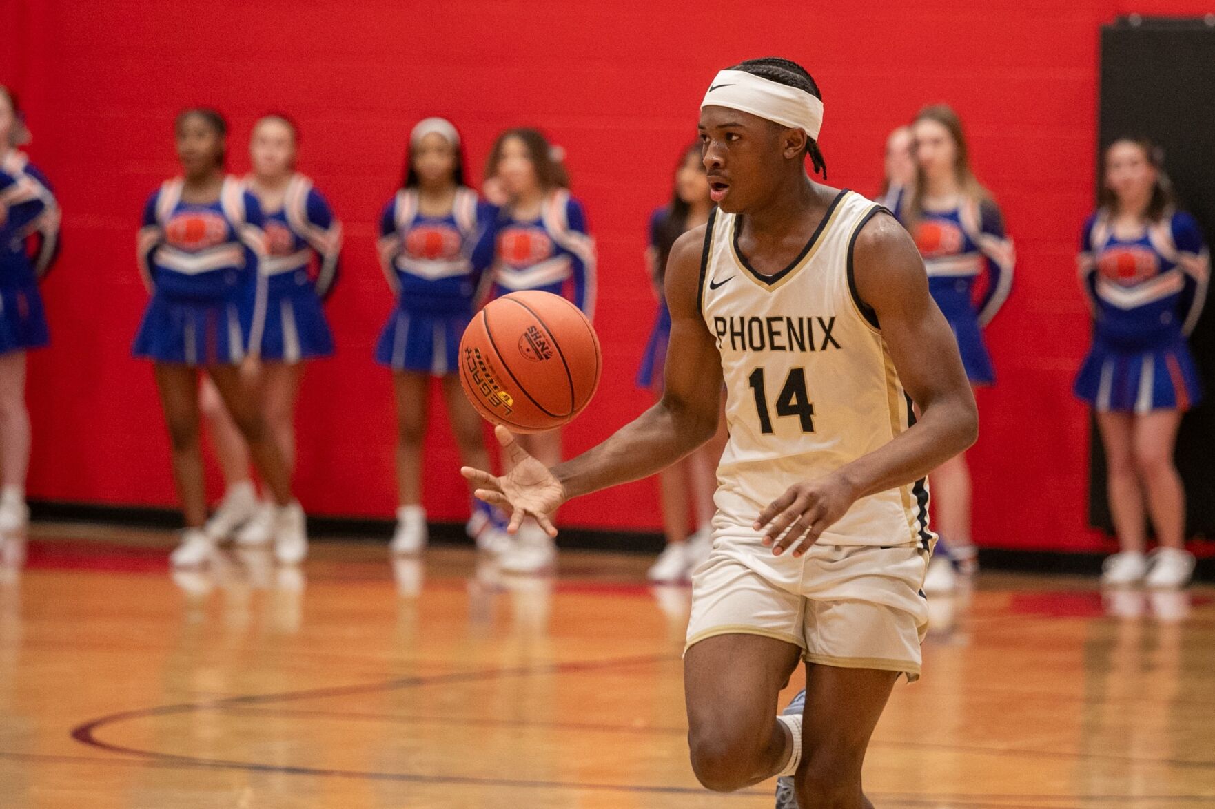 Class 3 boys basketball sectional: Miller Career 75, Valley Park 49