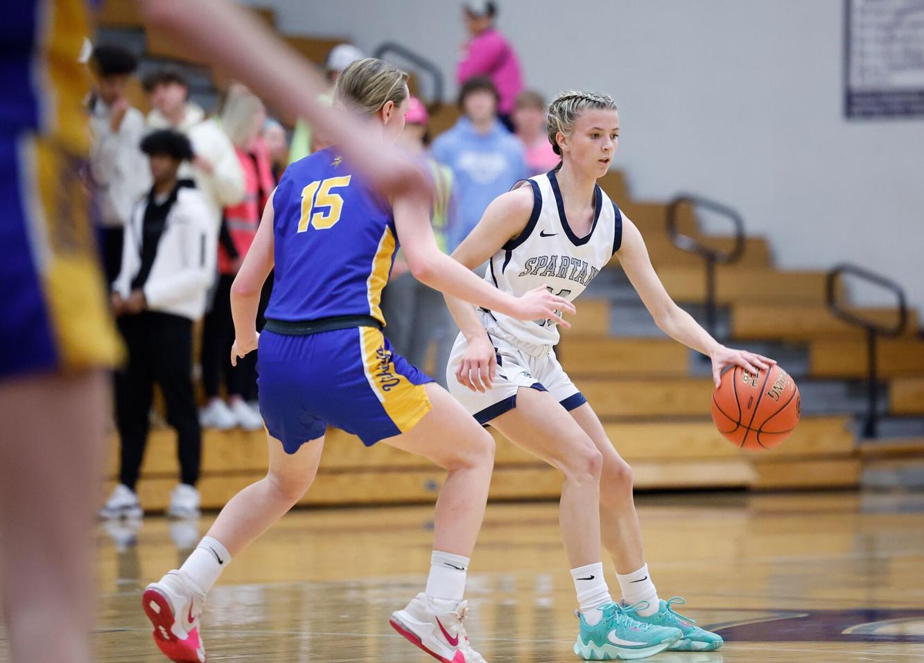 Riley Henderson sparks Francis Howell Central to district win over ...