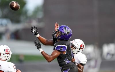 Fort Zumwalt West Jaguars at Holt Indians
