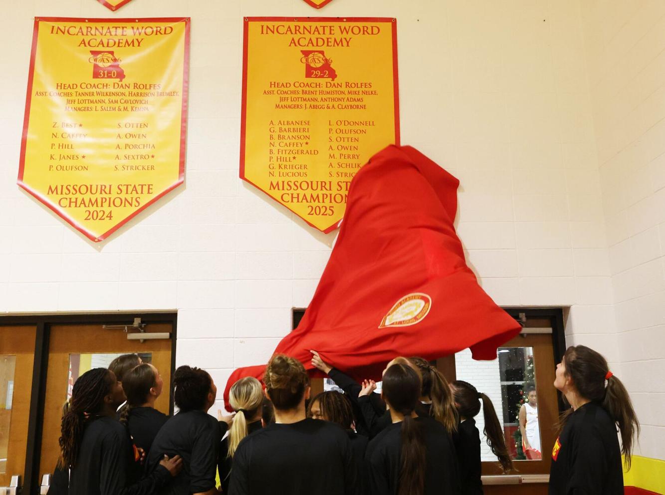 Incarnate Word 69, Lutheran St. Charles 37