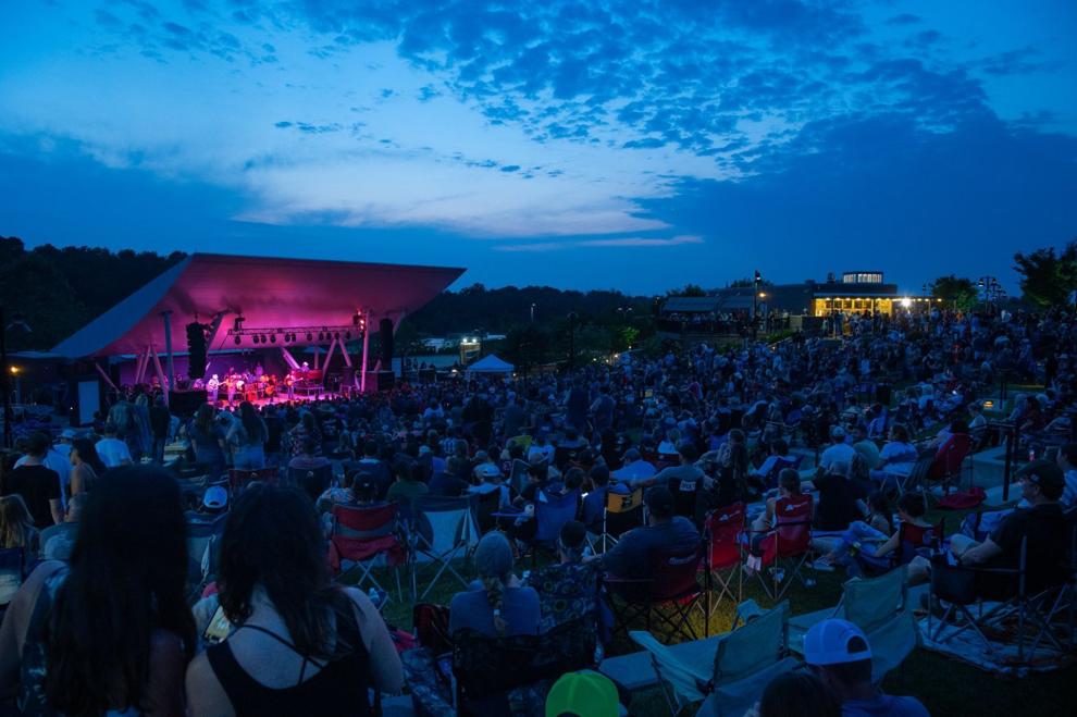 Photos: Jamey Johnson at Chesterfield Amphitheater