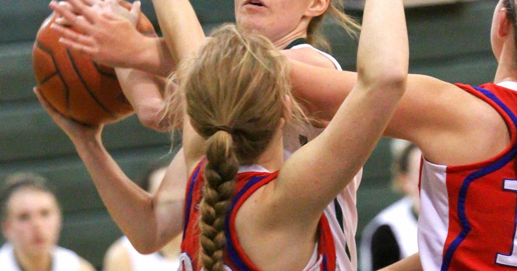 Kennedy uses rugged defense to get the job done
