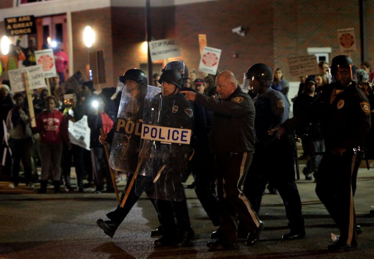 Police Arrest 5 In Protest Outside Ferguson Police Headquarters Law