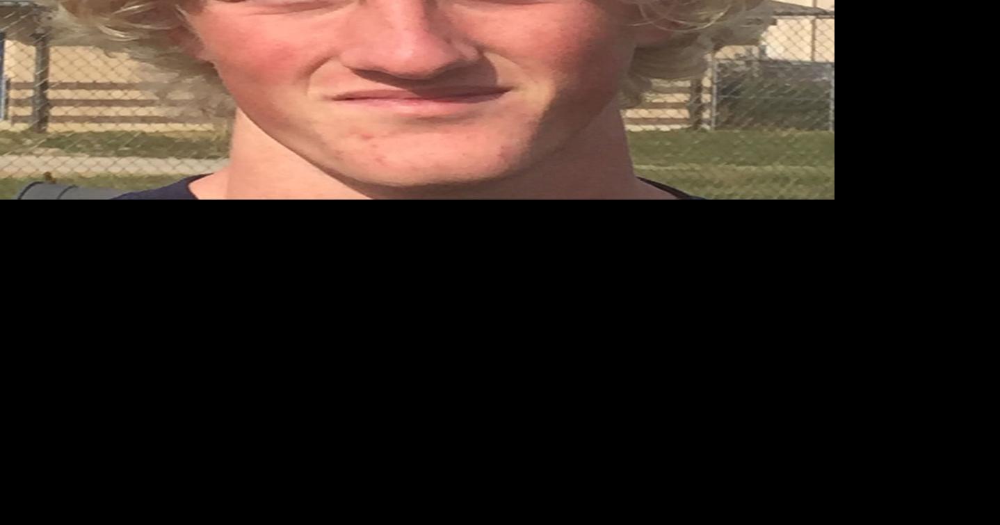 Cole Mueller • Holt football