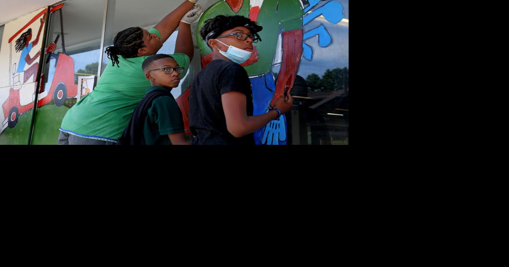 Normandy Schools Collaborative students paint mural to welcome upcoming ...