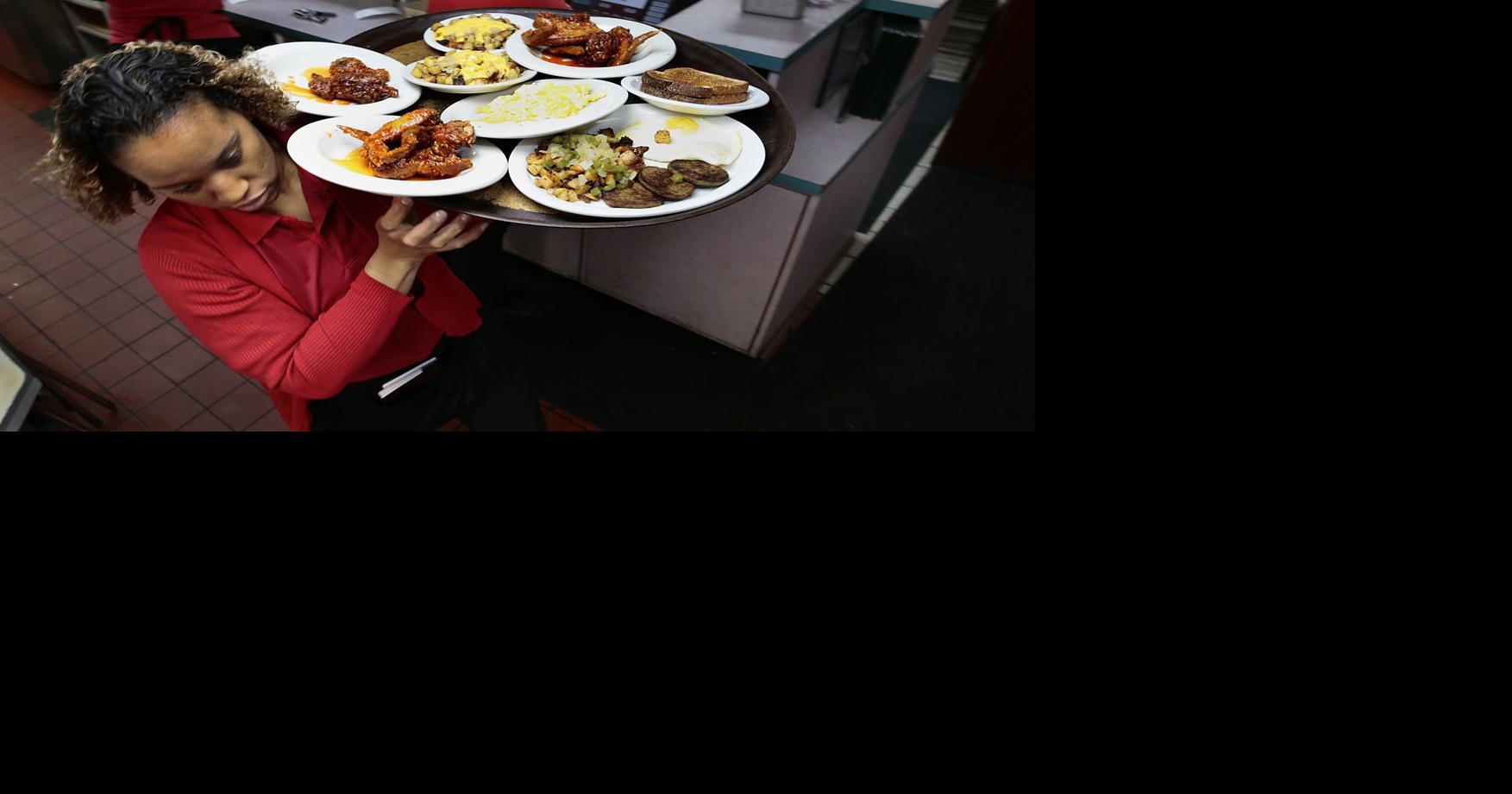 Craving slingers for breakfast, lunch or dinner? Here's where to find ...