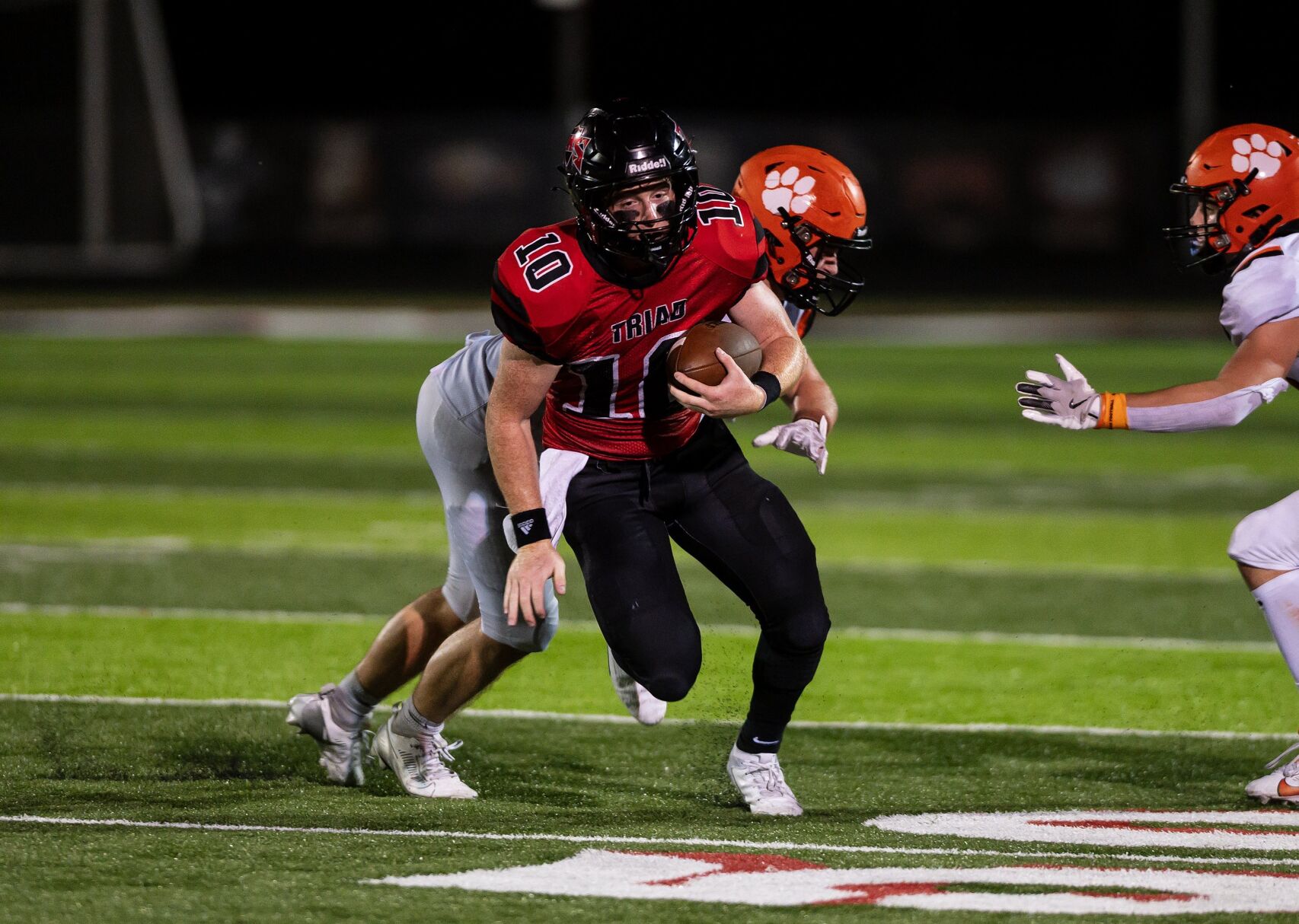 Triad pounds its way past Waterloo in MVC opener between unbeaten teams