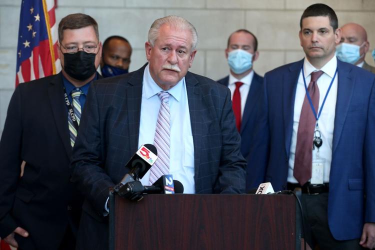 How rare are the suspected St. Louis, Kansas ‘serial’ killings? Experts ...