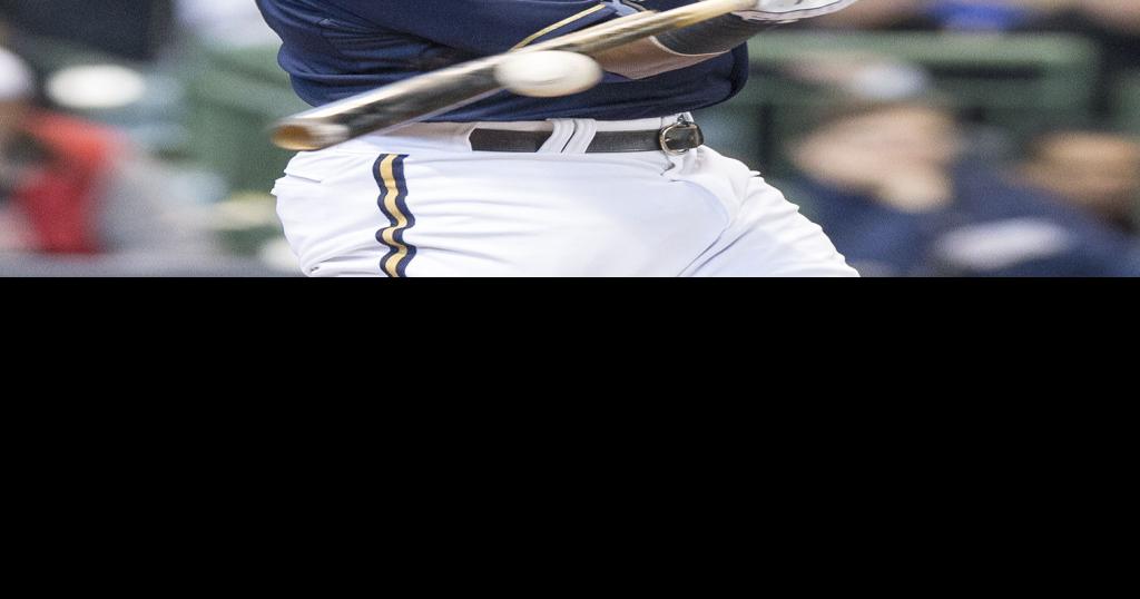 MLB notes: Segura back with Brewers