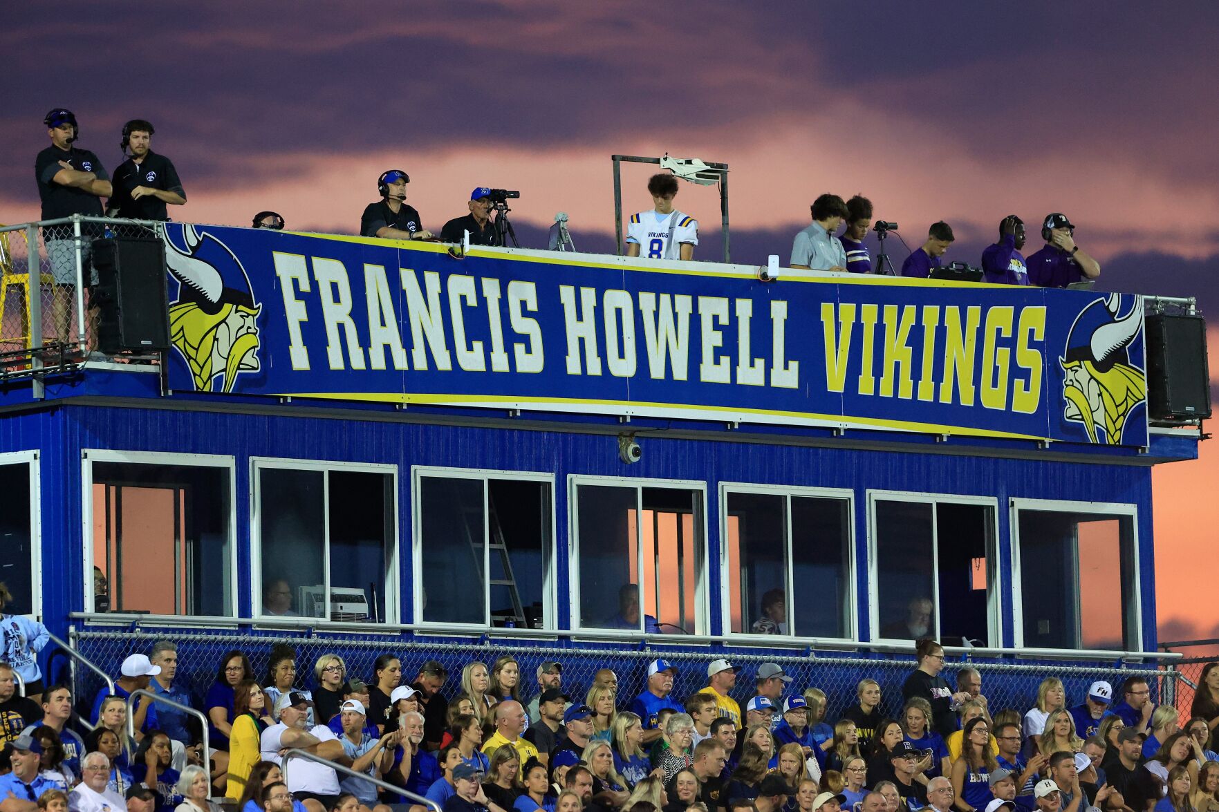 Troy Buchanan pulls away from Francis Howell by hitting the ground running