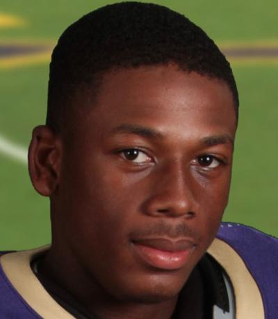 Ayden Robinson-Wayne • CBC football