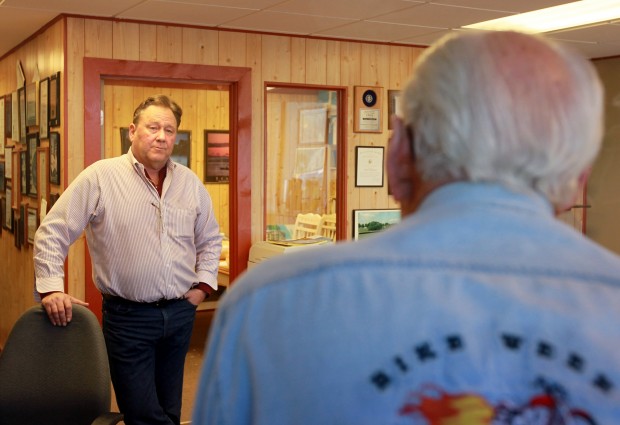 Florissant voters set course for continuity, pick Schneider