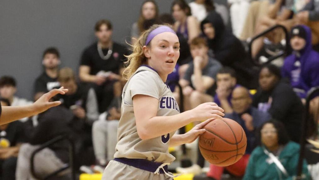 Grace Beyer nears NAIA scoring record as UHSP plays 2 home games