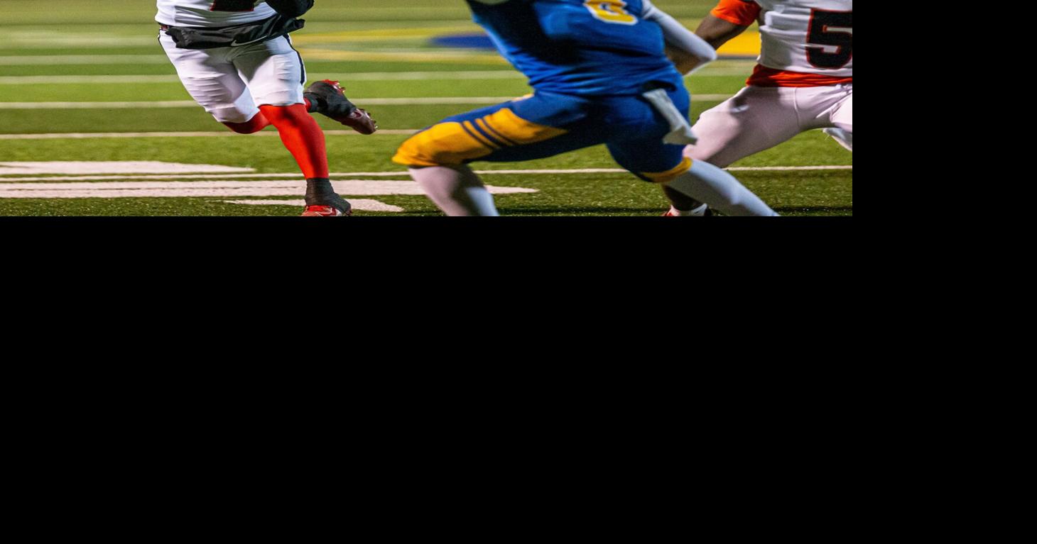 Class 3 District 2 football semifinal: Lift for Life 42, Borgia 2
