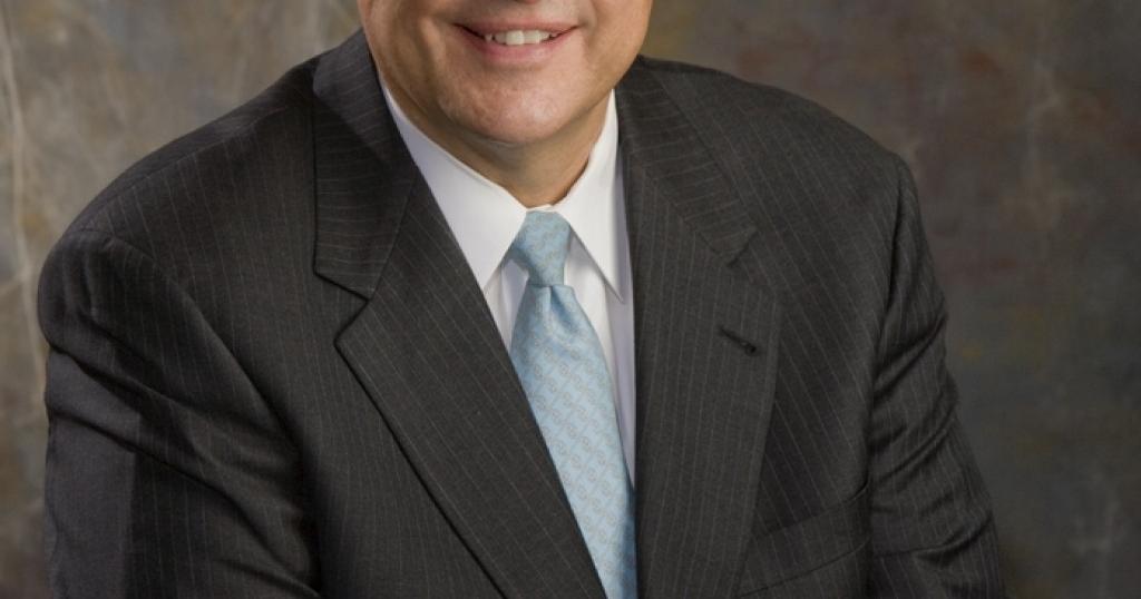 Outgoing Laclede Gas topper honored by the industry