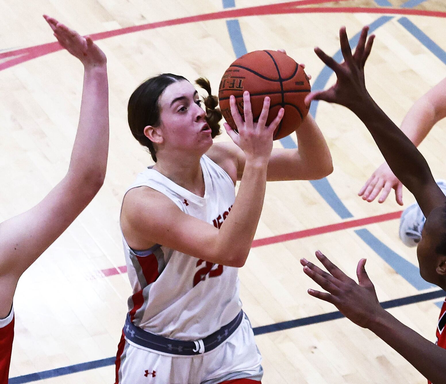 Lauren Ortwerth finds new role in helping Cor Jesu roll past Ursuline
