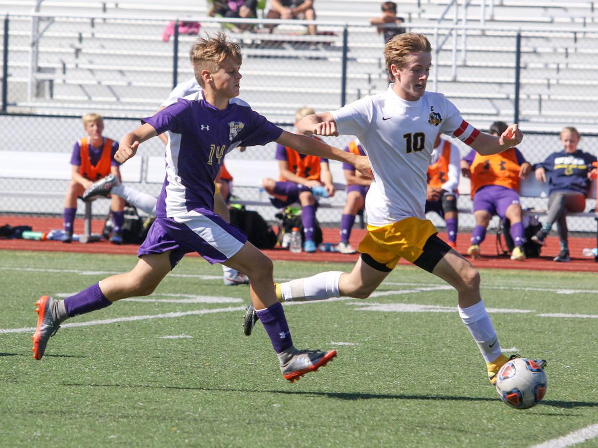 Strong track record helps Nevins lead Fort Zumwalt East