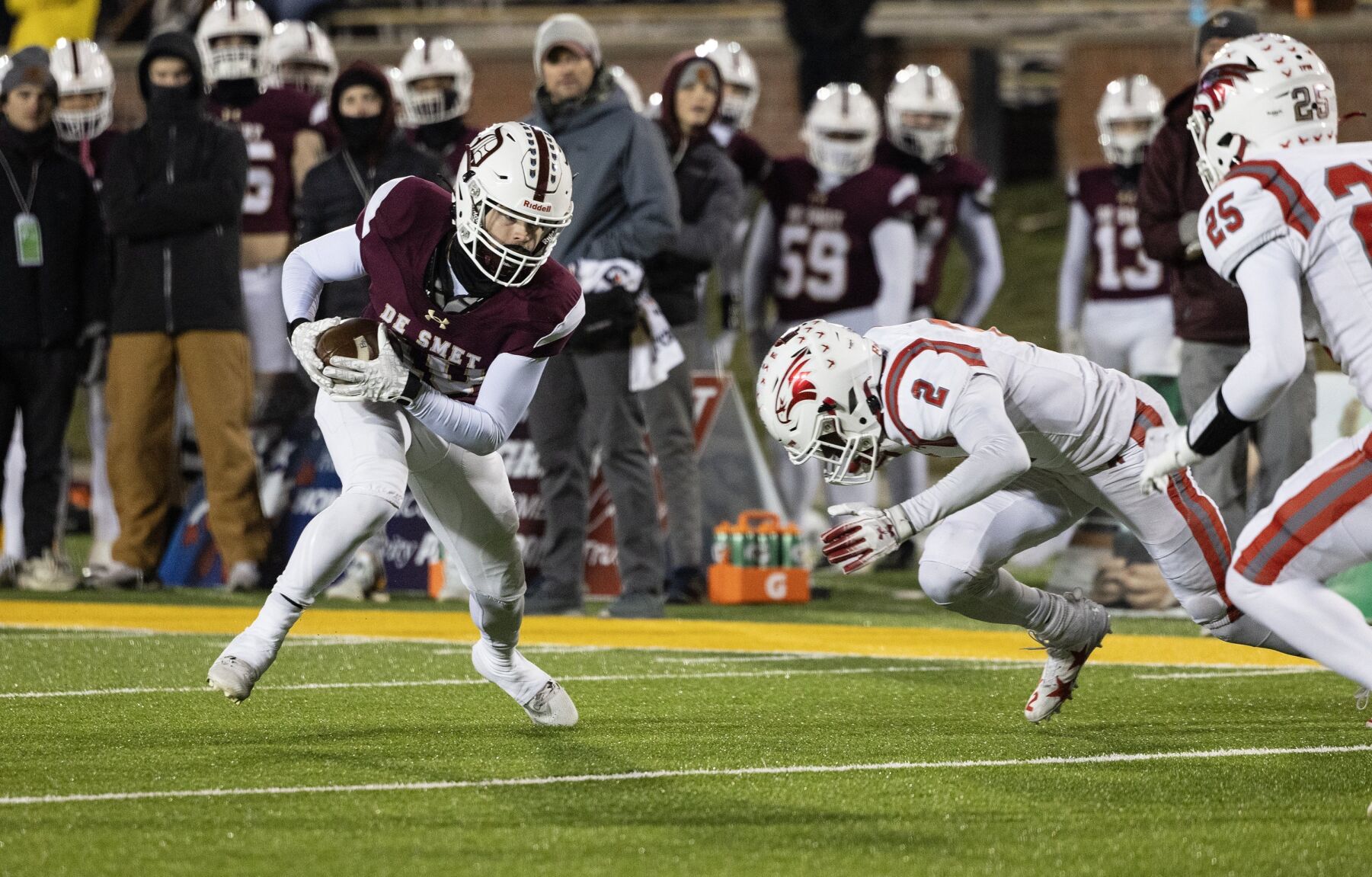 Class 6 football state championship: De Smet 35, Nixa 20