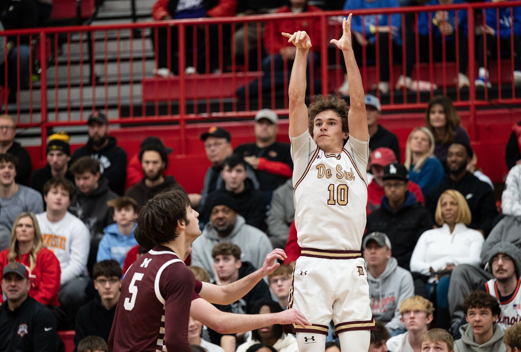 Webster Groves freshman achieves dream by playing in Highland Shootout ...