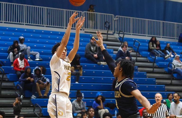 Harris gets first double-double as O'Fallon grinds out victory over ...