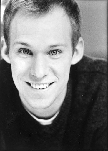 Jim Butz to star in 'Hamlet' here