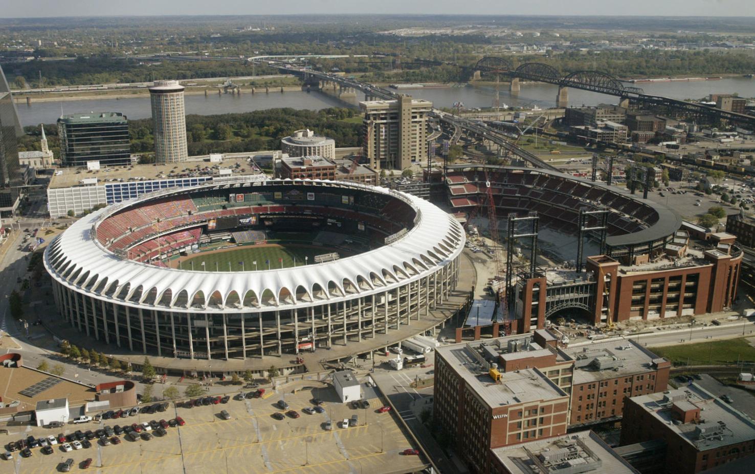 See the Cardinals' home being built during two-year construction