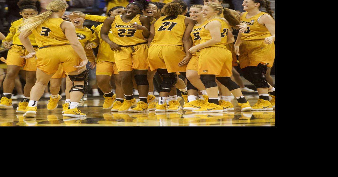 Cunningham stars as physical Mizzou beats defending national champ ...
