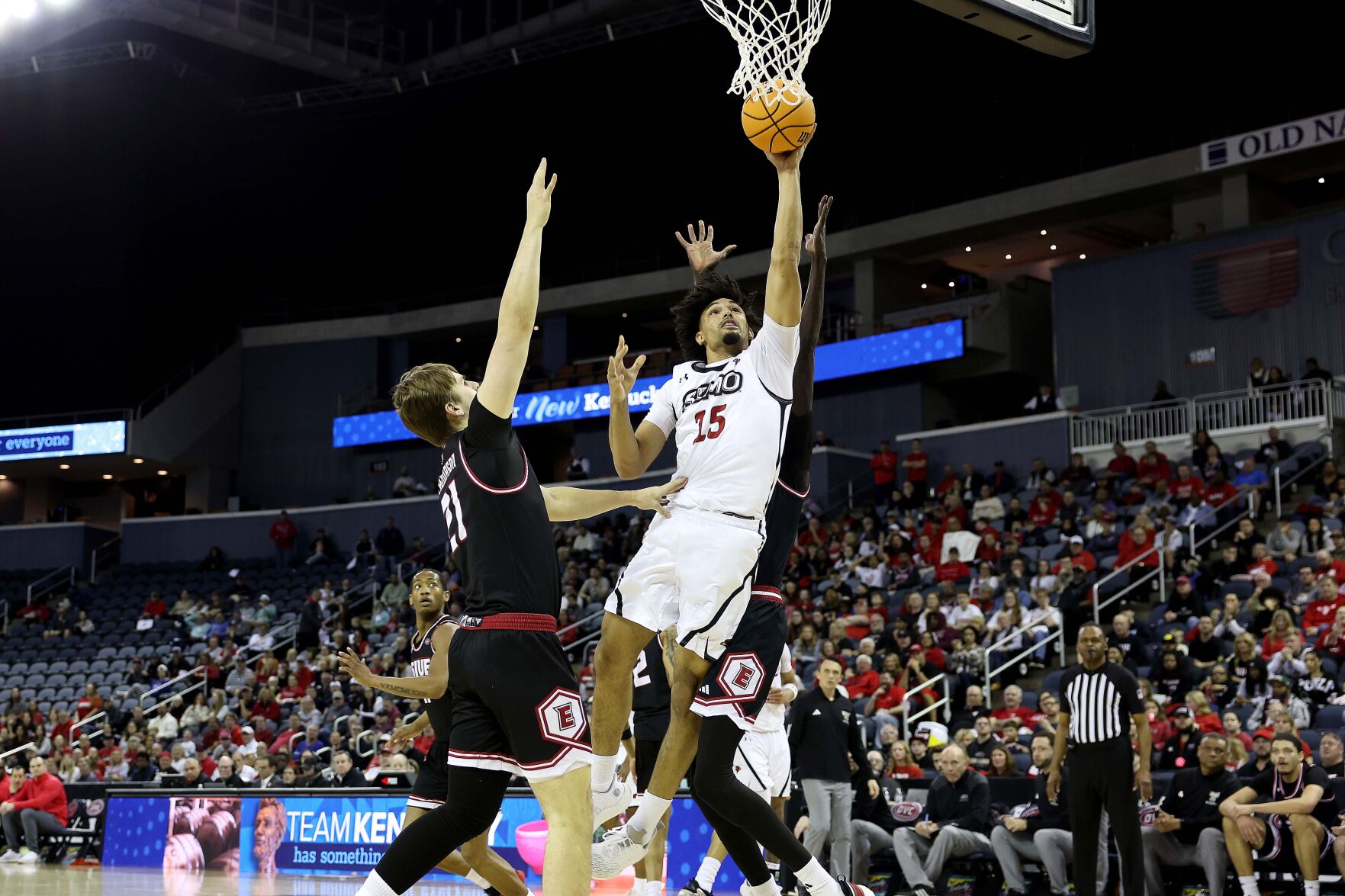 SIUE routs SEMO for its first-ever NCAA Tournament berth