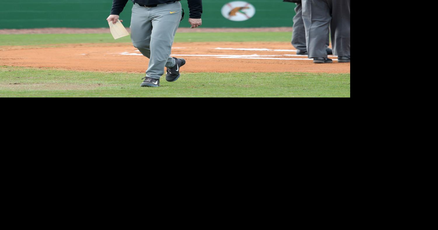 Digest: Mizzou baseball team falls apart late at Kansas