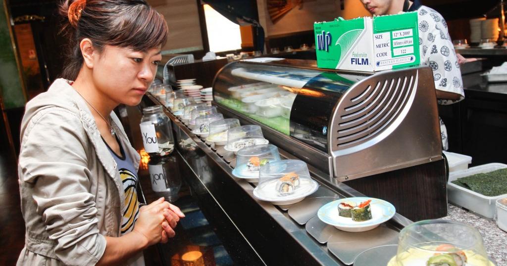 Conveyor-belt sushi spins in a languid loop at Tokyo Seafood Buffet