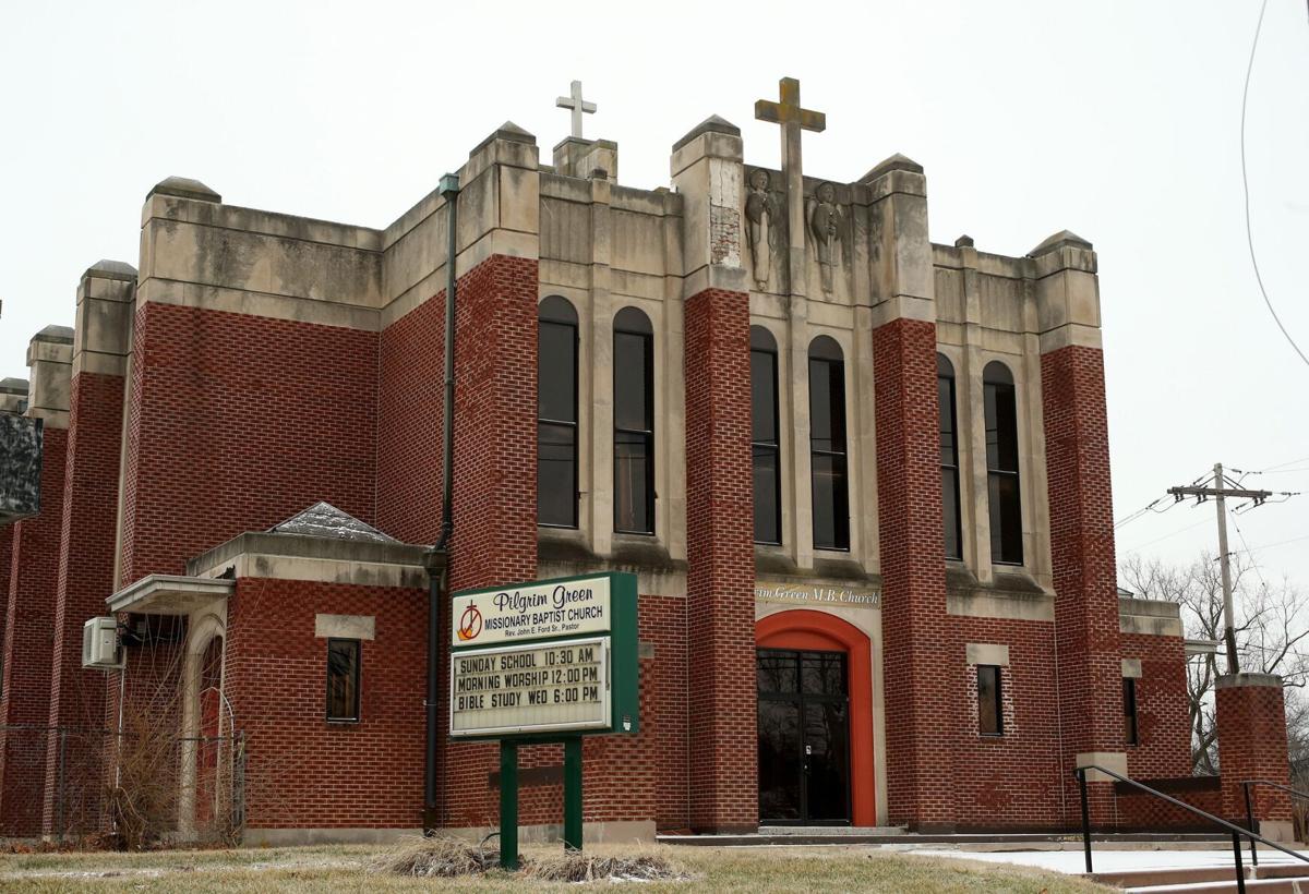Teen killed in triple shooting at East St. Louis church
